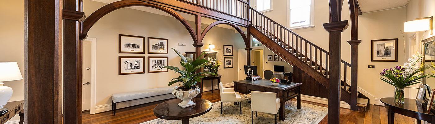 Home - Grand Mercure Basildene Manor